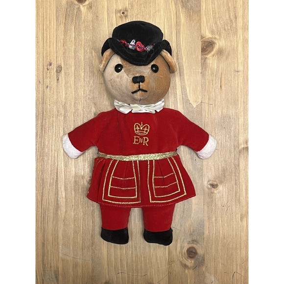 The Velveteen Bean Bear Co | Other | Vintage Queen Elizabeth Royal ...